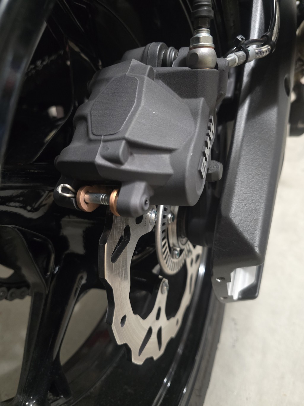 HOT Rear Brakes - Maintenance, Servicing, and Mechanical - BMW S1000XR