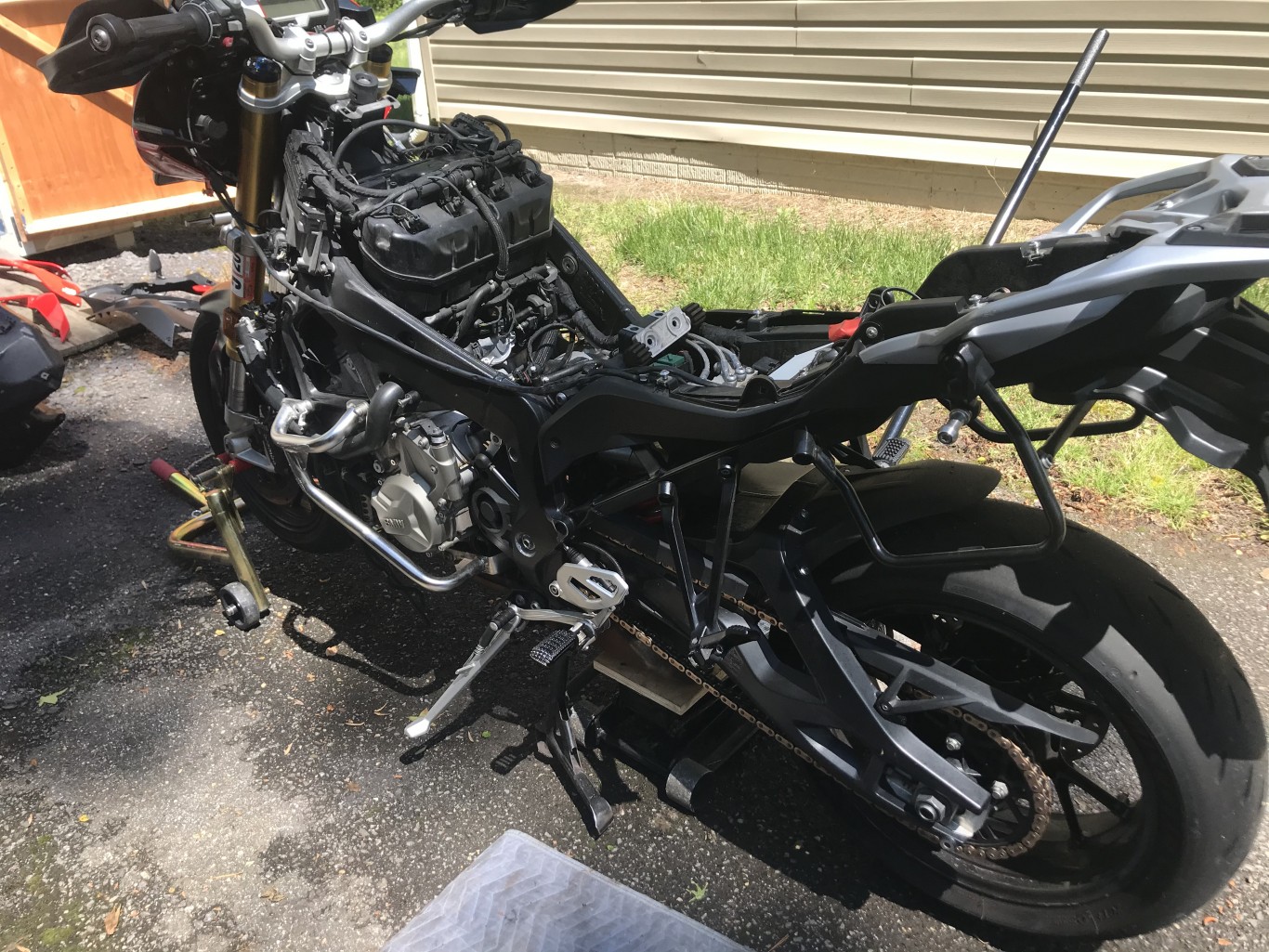 How to remove the rear shock? - Maintenance, Servicing, and Mechanical ...